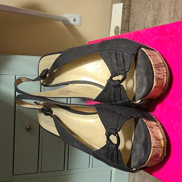 Candie's | Shoes | Candies Wedge Sandals | Poshmark